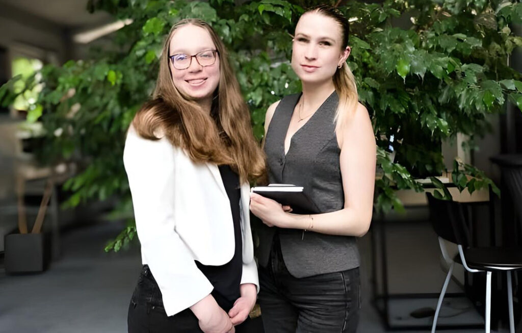 Theory meets practice: Dual study program at Pyramid Computer - PYRAMID